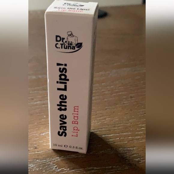 FARMACI | Makeup | Drc Tuna Save The Lips Balm | Poshmark